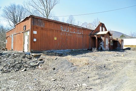 Rustic reno | News, Sports, Jobs - Altoona Mirror